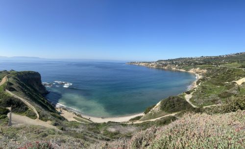 Explore This Enchanting 2-Mile Beach Trail In Palos Verdes, CA