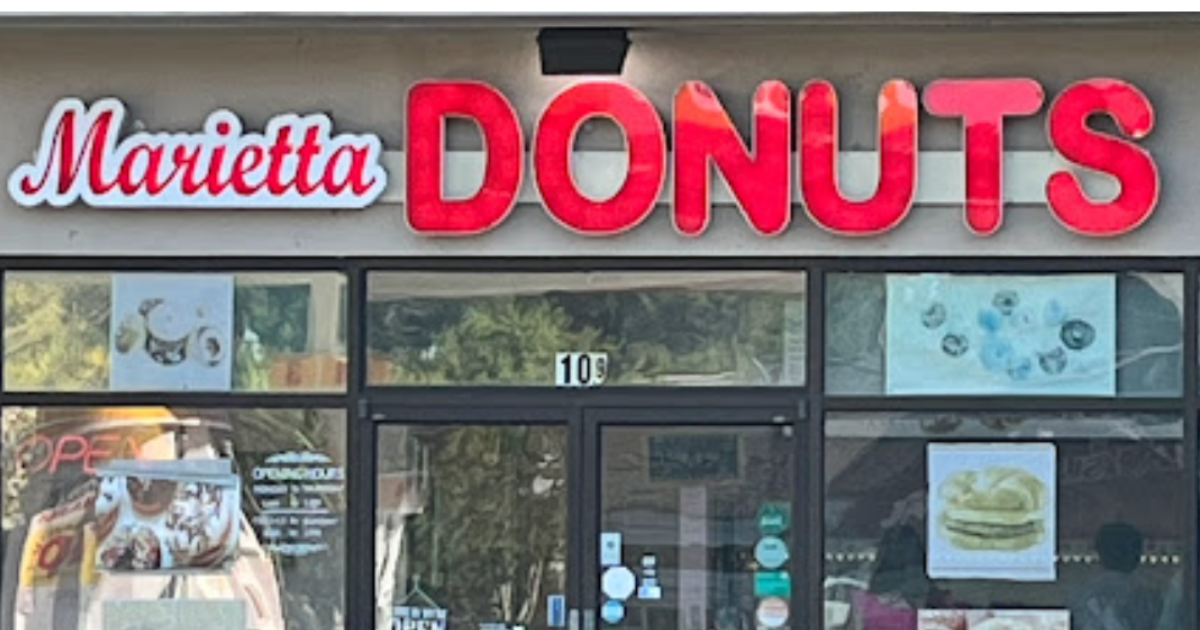 The Glazed Donuts From Marietta Donuts In Georgia Are So Good, They ...