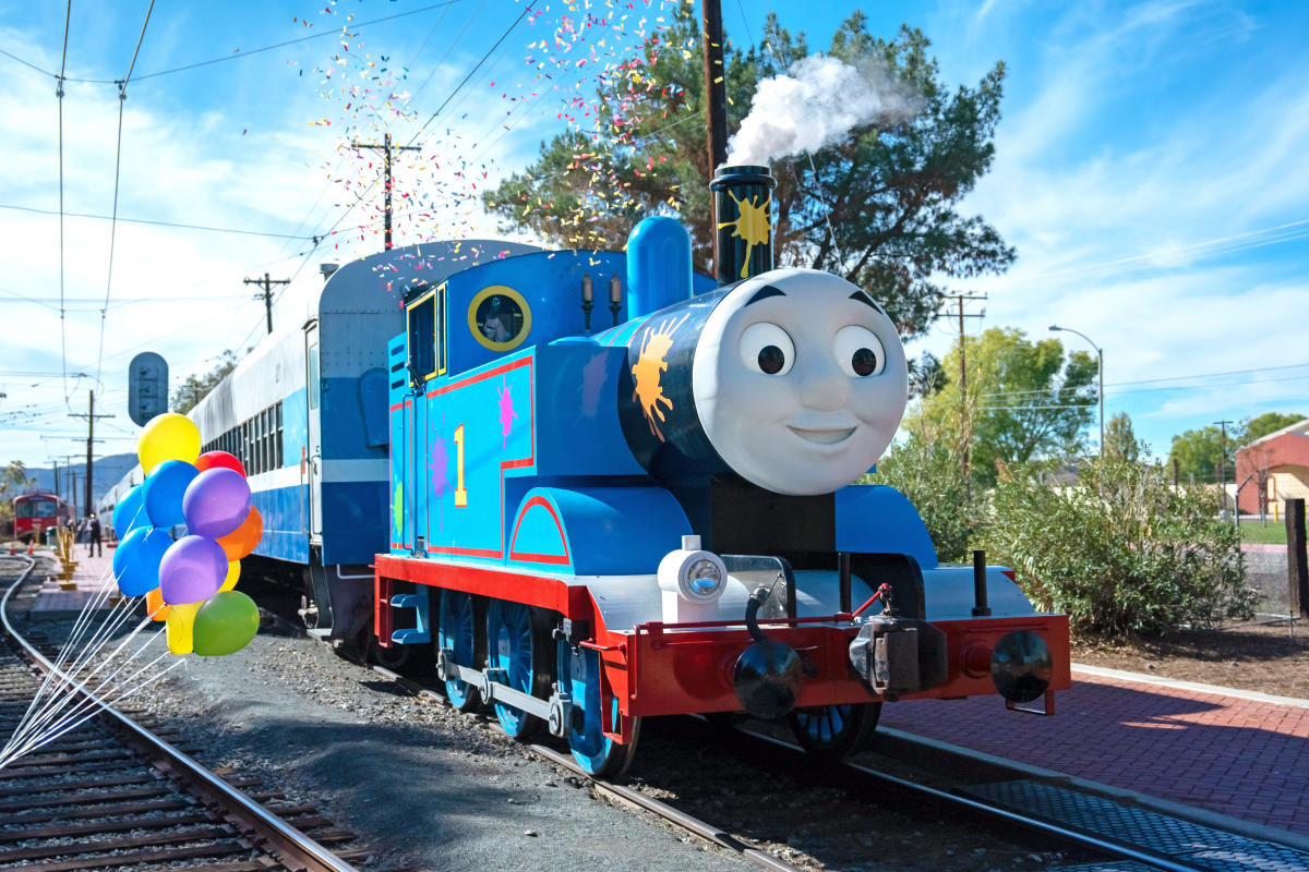 Day Out With Thomas: Themed Train Ride In Grapevine, Texas
