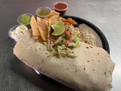 Tania's 33: Mexican Restaurant In Arizona With Big Portions