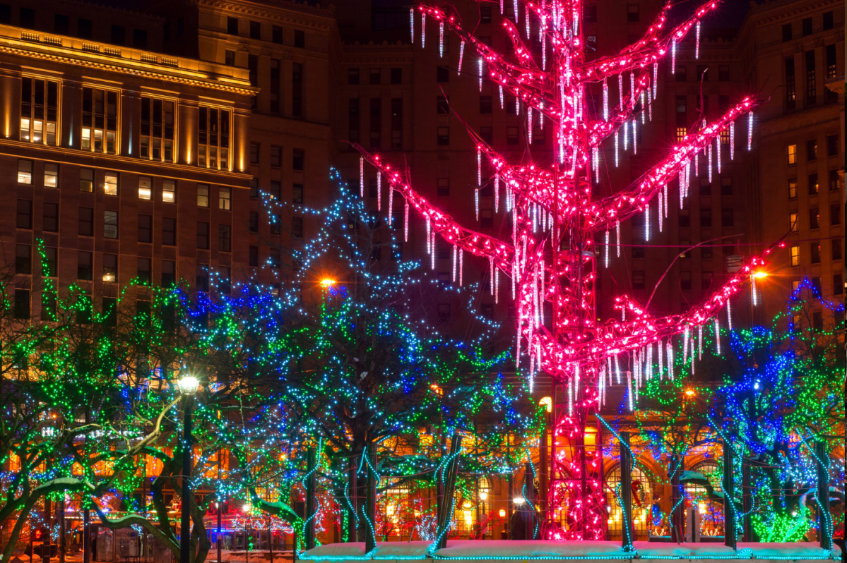 13 Best Christmas Towns In Ohio For Festive Fun
