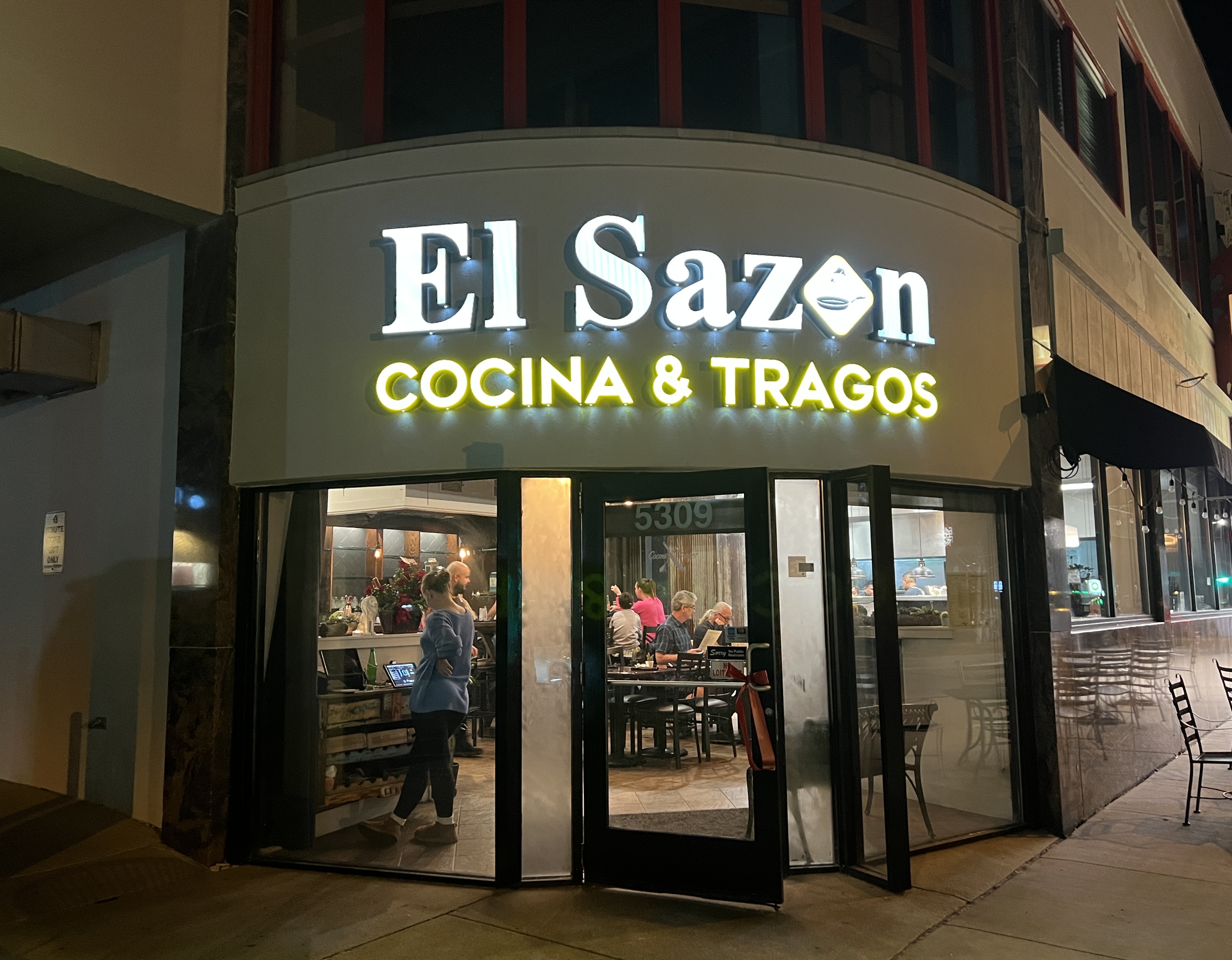 Discover El Sazon Cocina & Tragos in Minneapolis