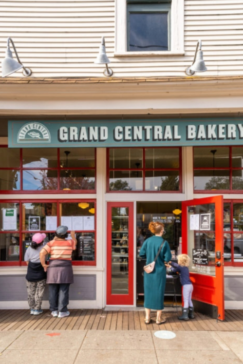 Grand Central Bakery: Best Peanut Butter Cookies In Portland