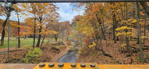 Best Fall Hike In The Cleveland Metroparks: Eastern Ledge Trail