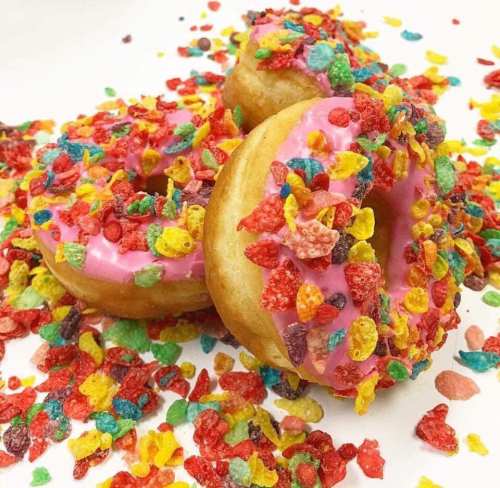 Best Donut Shops Near Greenville: Lickin' Good Donuts