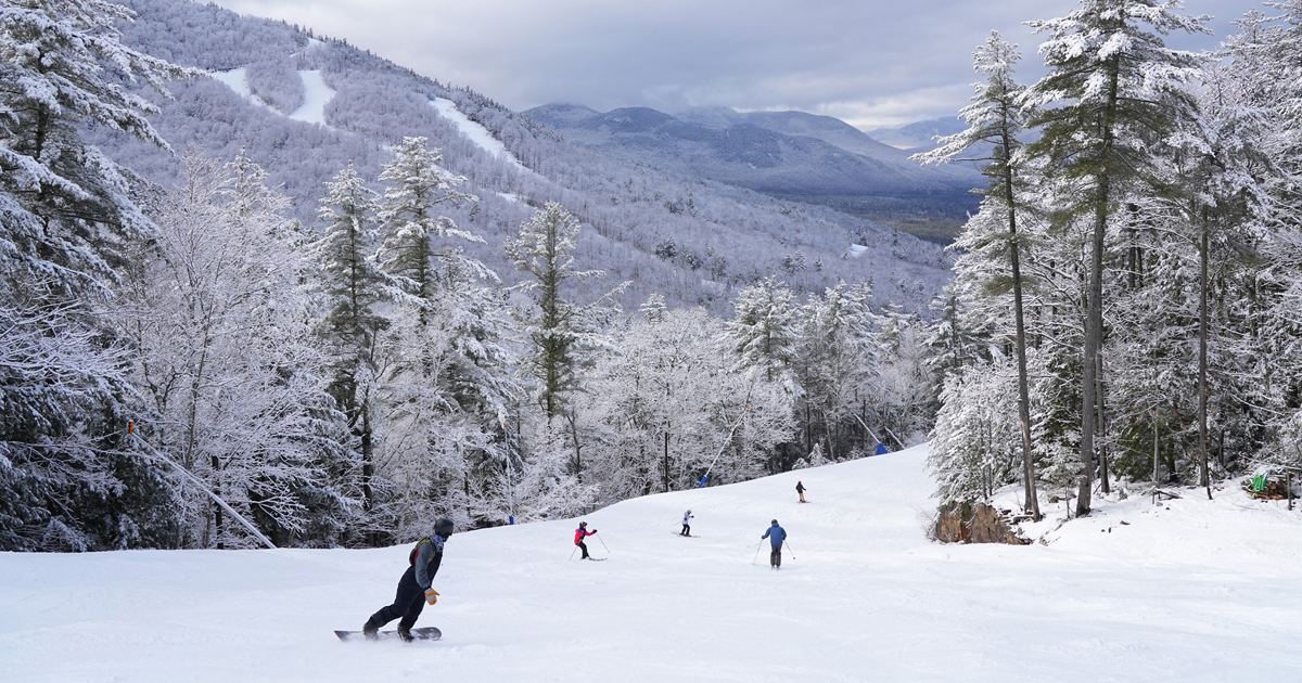 The Incredible Ski Resort In New Hampshire Is Perfect For Beginners To ...