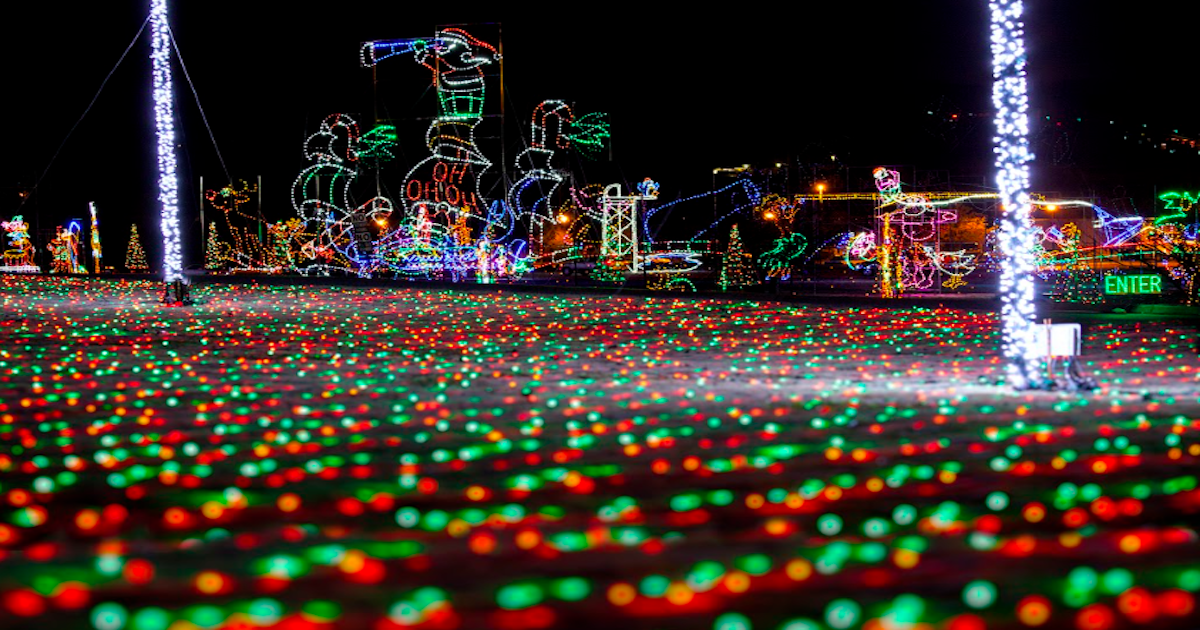 Shadrack’s Christmas Wonderland: Must See Holiday Lights