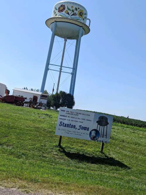 Explore Swedish Heritage At This Roadside Attraction In Iowa