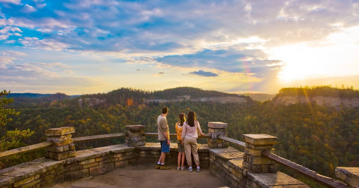 This Incredible Attractions Has The Best Autumn Views In Kentucky