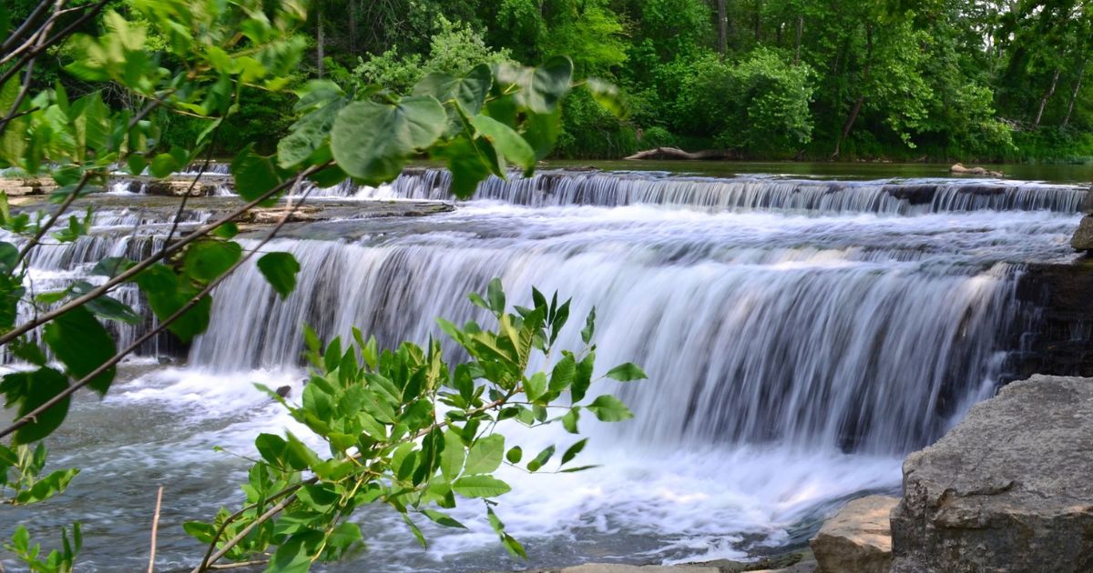 18 Natural Wonders in Indiana That Defy Explanation
