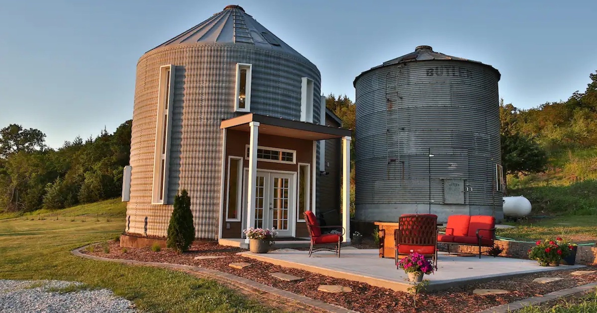 11 Unique Places to Stay in Iowa For An Unforgettable Experience