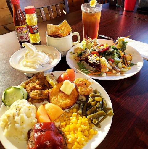 M & J Home Cooking: Best Country Buffet In Georgia