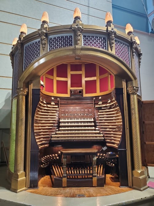 The Boardwalk Hall Pipe Organ Is The World's Largest