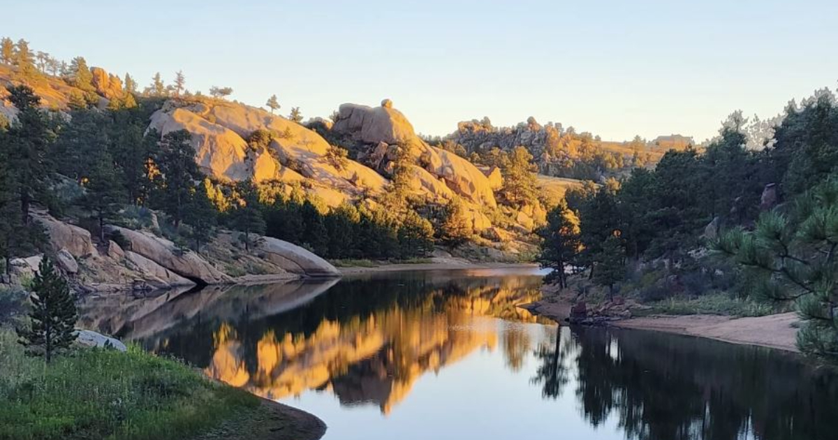 Enjoy An Unexpectedly Magical Hike On This Little-Known Trail In Wyoming