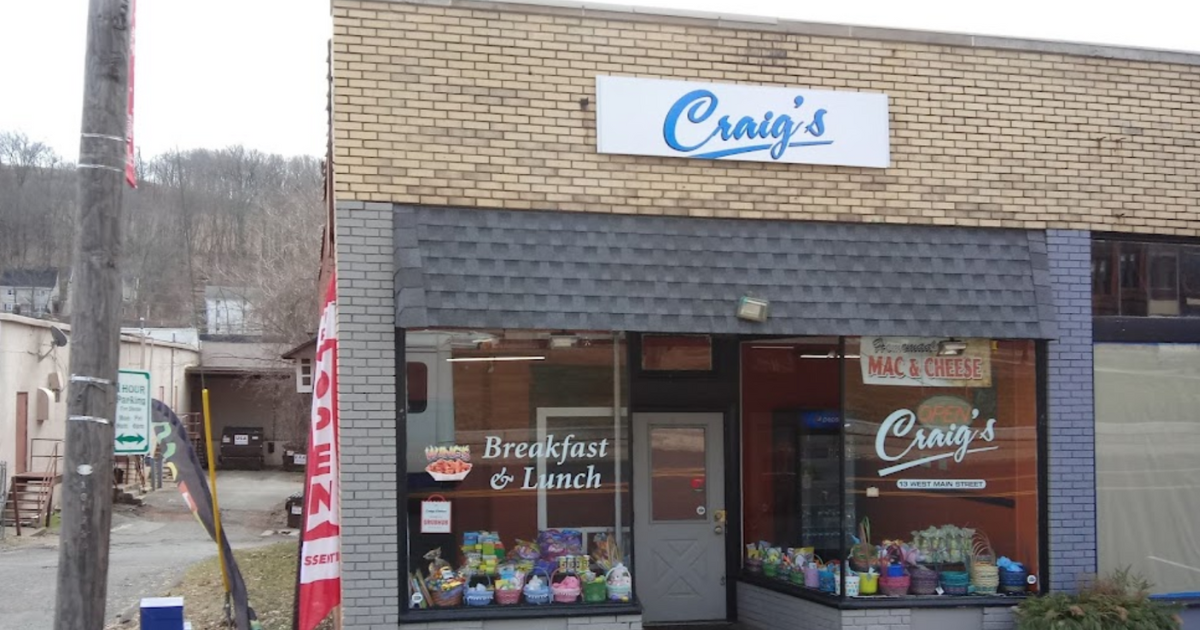 This Unsuspecting Southern Soul Food Restaurant Hiding In Connecticut ...