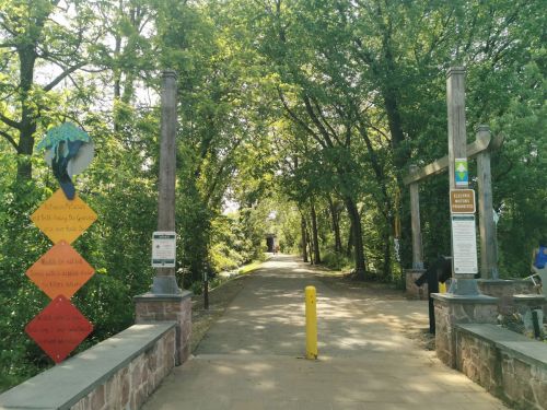 Middlesex Greenway: Amazing Hiking Trail Near Metuchen, NJ