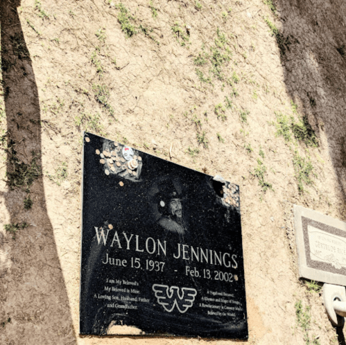 Most People Don't Know That Waylon Jennings's Gravesite Is Found Right ...