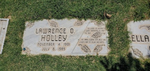 Famous People From Texas: Buddy Holly, Buried At Lubbock Cemetery