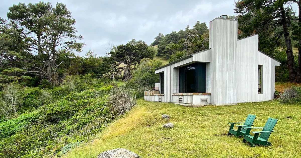 This Northern California Cottage Is A Secluded Retreat That Will Take ...