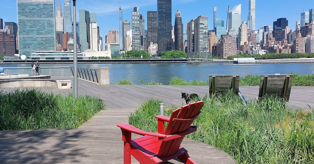 Gantry Plaza: Best Park To View The New York City Skyline