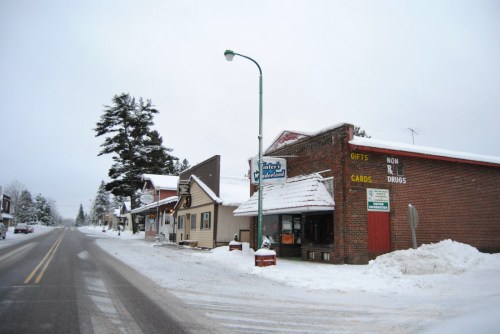 The Cozy Small Town In Wisconsin That Comes Alive Under A Blanket Of Snow