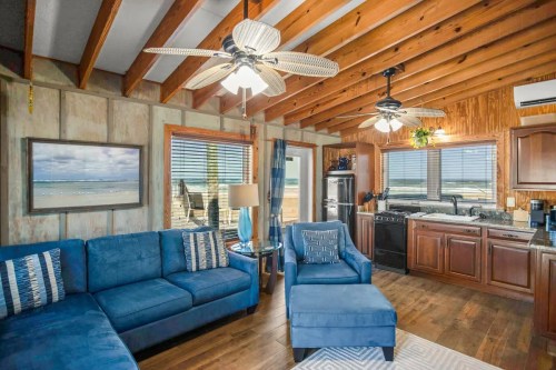 Enjoy A Breathtaking Beachfront Treehouse Airbnb In St. Augustine