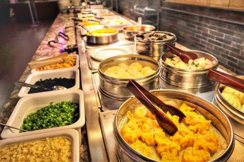 Try This Delightful Sushi And Seafood Buffet In Virginia