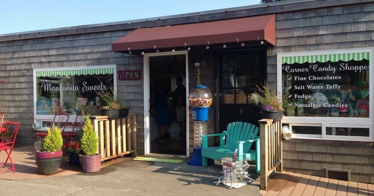 Indulge Your Sweet Tooth At This Sweet Candy Store On The Oregon Coast