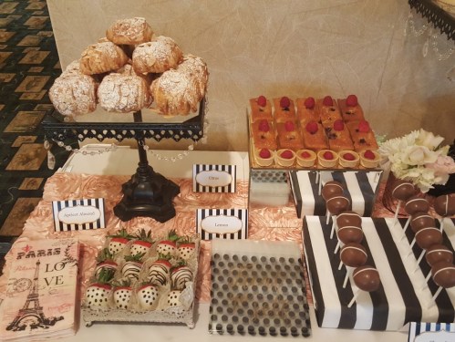 DeLuxe Cakes & Pastries: Best Bakery In Iowa City