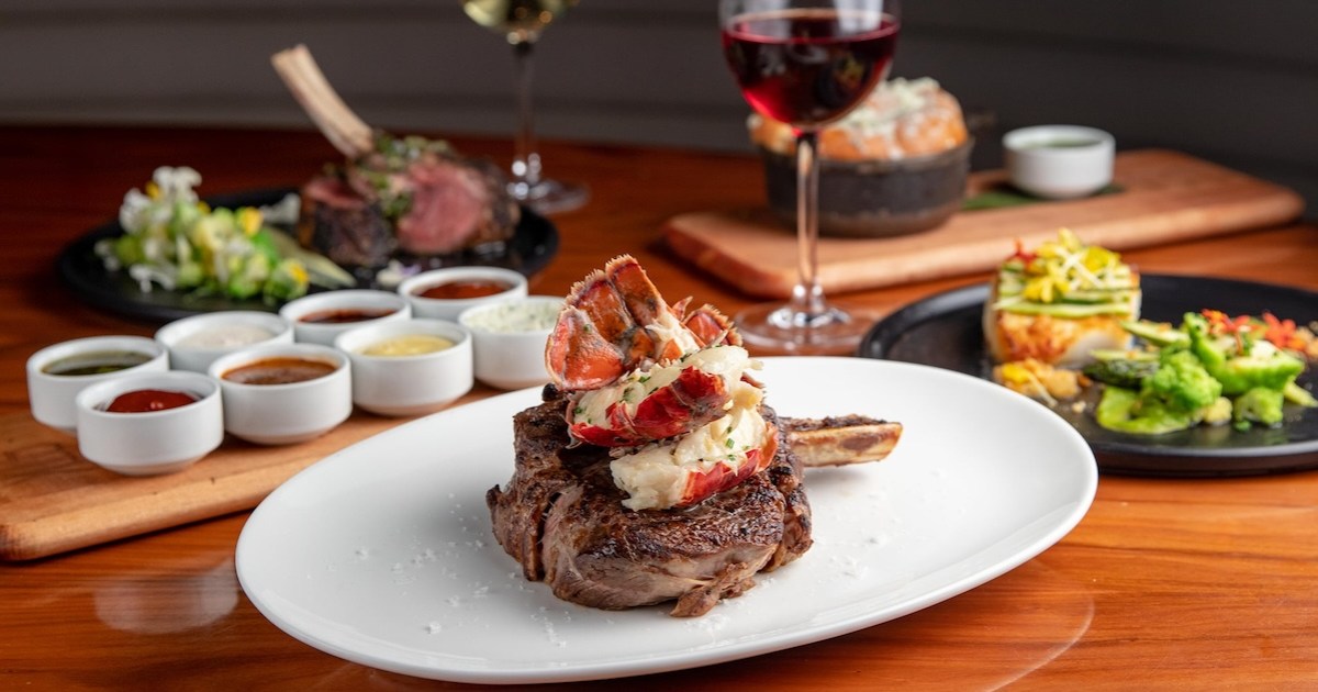STK Steakhouse Boston: New Upscale Steakhouse