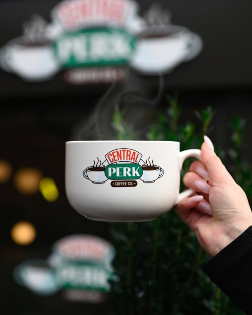 Friends-Themed Central Perk Cafe In Boston