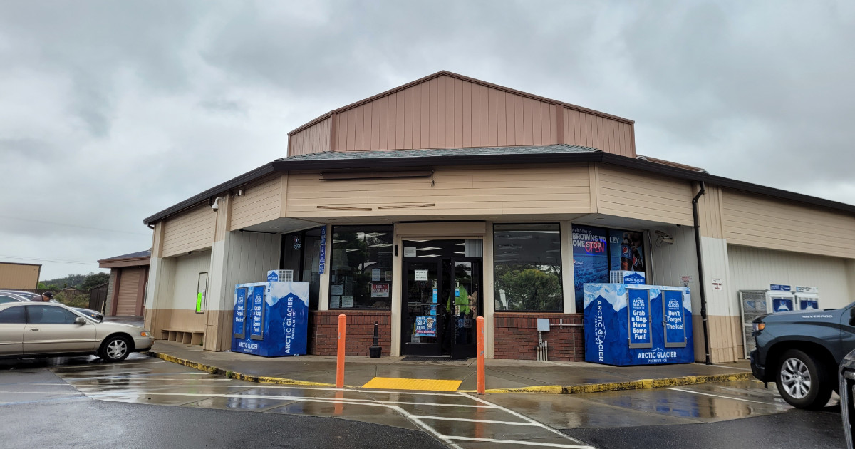 This NorCal Gas Station Deli Is Worth Stopping For