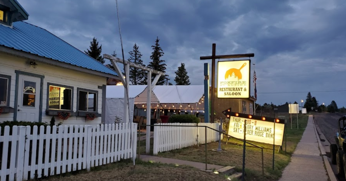 Take A Drive To The Country To Dine At This Exceptional Rural ...