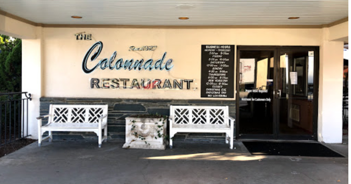 The Colonnade Atlanta: Historic Soul Food In Georgia