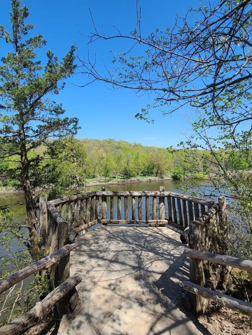 The 18 Best State Parks in Iowa to Visit ASAP