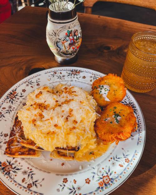 Bear & Dragon Cafe: Literary-Themed Cafe In Arizona