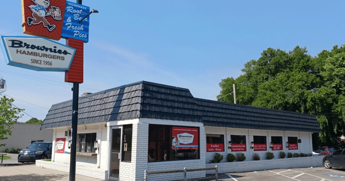 Brownies Hamburger Stand Is A Nostalgic Eatery In Oklahoma
