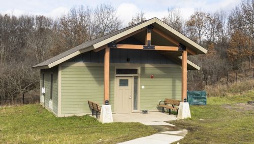 Camp Bullfrog Lake: Year-Round Camping In Willow Springs, IL