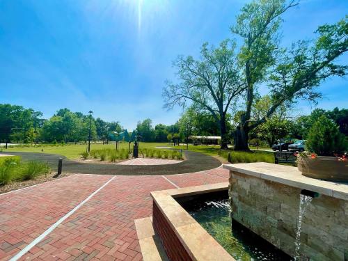 See An Incredible Memorial At Amazing Grace Park