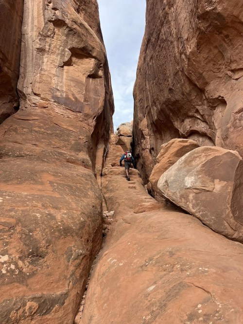 This Iconic Hiking Trail In Utah Is One Of The Coolest Outdoor ...