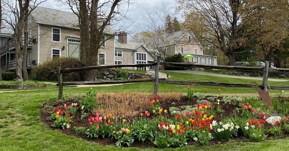 Chesterfield Inn is The Perfect Romantic New Hampshire Getaway