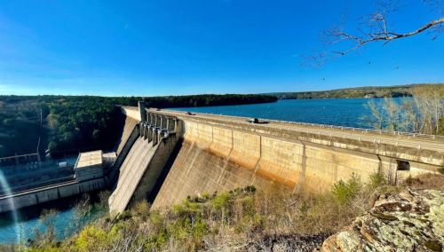 Day Trip Destination In Arkansas:Greers Ferry Dam, Heber Springs