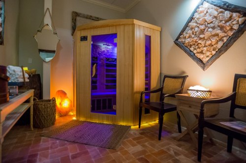 Visit The Little-Known Salt Cave In Naples, Florida