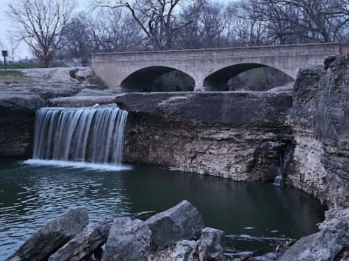 Best Waterfalls in Missouri: 14 Local Favorites & Hidden Gems