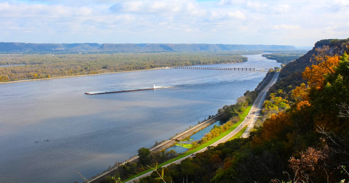 All Significant Rivers In Minnesota Flow Out Of The State