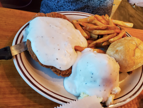 Toups' Kajun Kitchen: Best Restaurant in Leesville, Louisiana