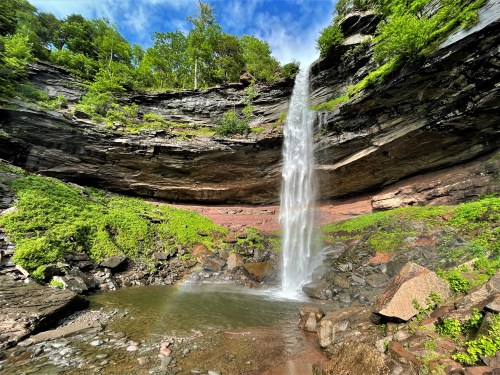 Best Waterfalls in New York: 14 Local Favorites & Hidden Gems
