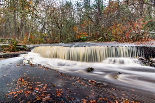 Best Waterfalls in Rhode Island: 11 Local Favorites & Hidden Gems