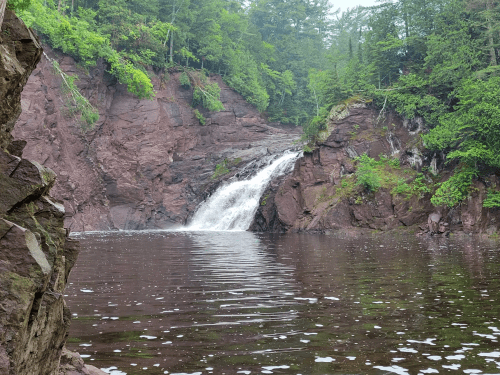 Best Waterfalls in Wisconsin: 13 Local Favorites & Hidden Gems