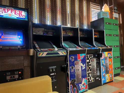 Thunderbird Lounge: A Retro Arcade In Phoenix, Arizona